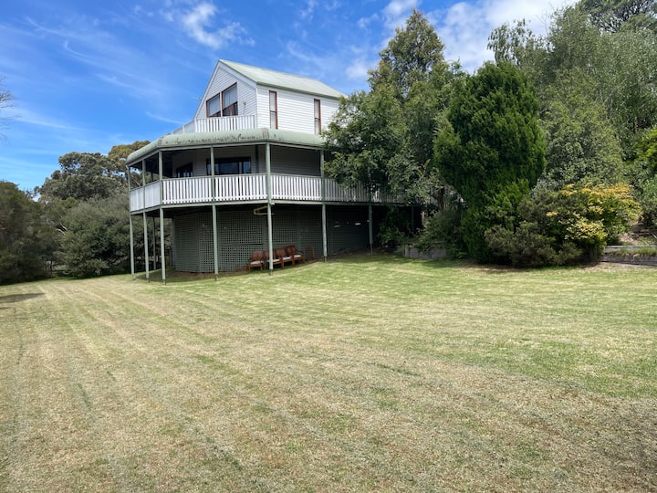 3/4 Acre 4brfamily Beach House, Boardwalk To Beach - Mornington