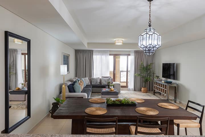 Luxurious 2 Bedroom With Sea View On The Palm - Dubai