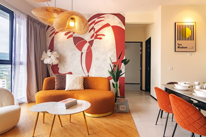 Carnelian, 3br Mural Designer Suite By Stellar Alv - George Town