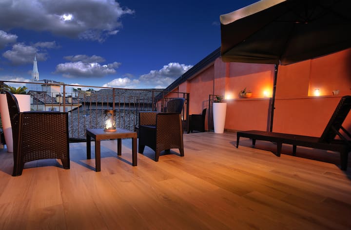 Due Prestigiose Residenze. - Modena