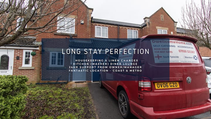 Drive Parking Private Estate 3 Double Bed House - South Shields