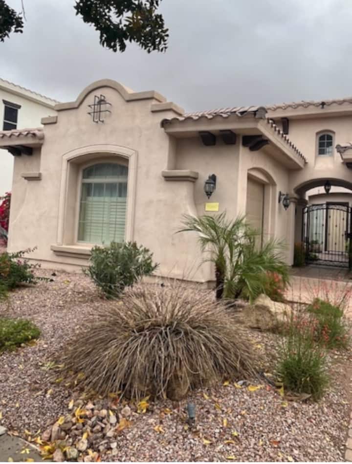 Gorgeous Private Guest House - Gilbert, AZ