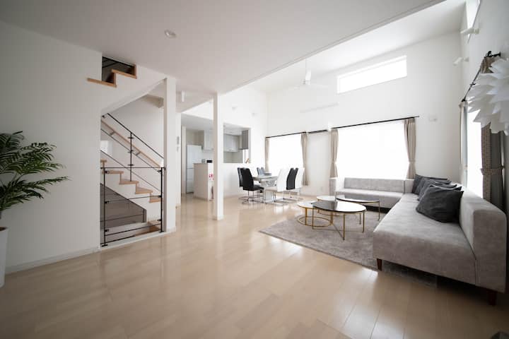 The Luna Lounge【5minutes Walk To The Station】 - Hokkaido