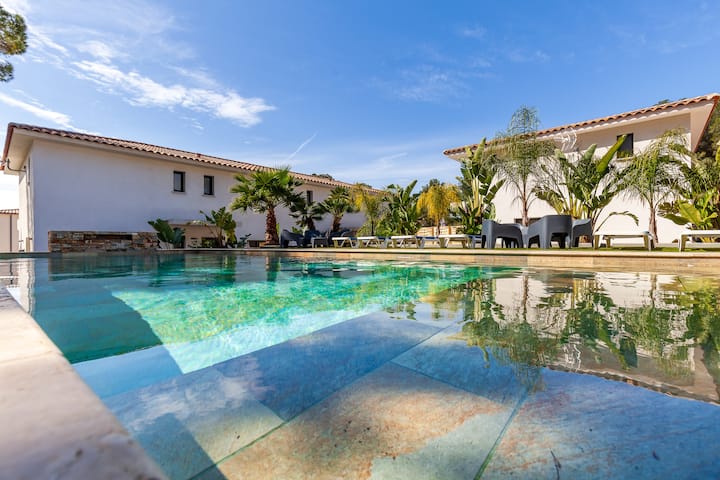 Villa Julian, Luxe & Piscine Collective Chauffée - Sanary-sur-Mer