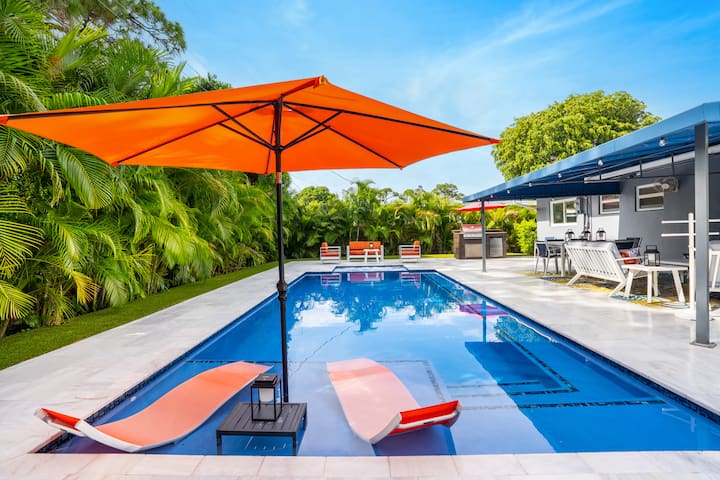 Tropical Oasis With Heated Salt Water Pool/hottub. - 포트로더데일