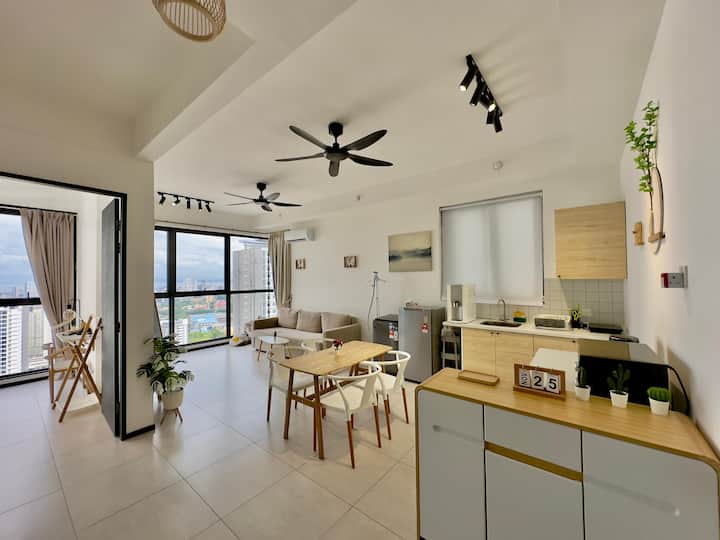 Georgetown Sea View Muji Urban Suites - Penang