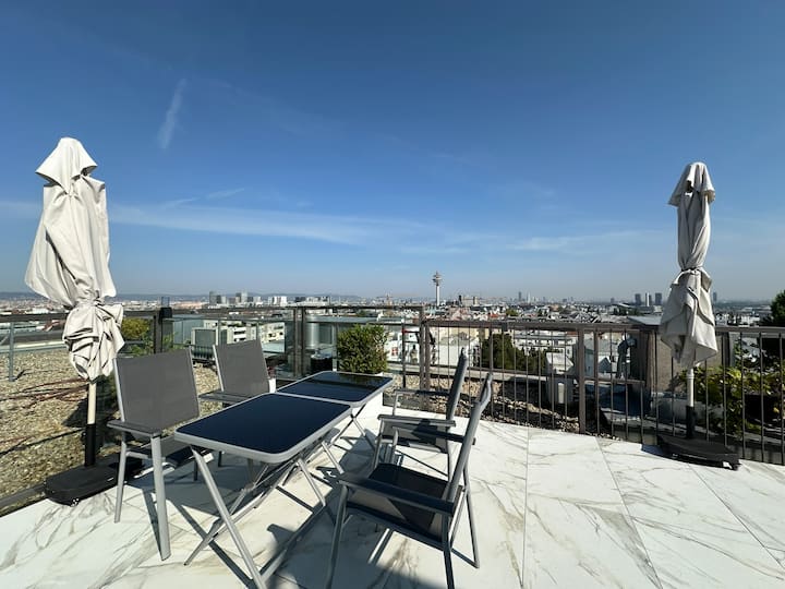 Design-apartment Mit Top-panorama Und Dachterrasse - Wien