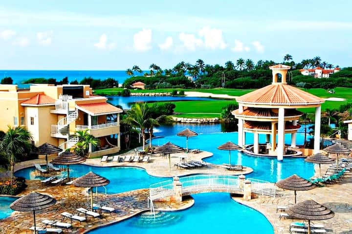 Hot Deal ! Restaurants, Beach 7min. Walk! - Aruba