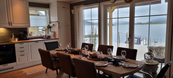 Fjordhytte Med Utsikt, Boblebad Og Båt - Ålesund