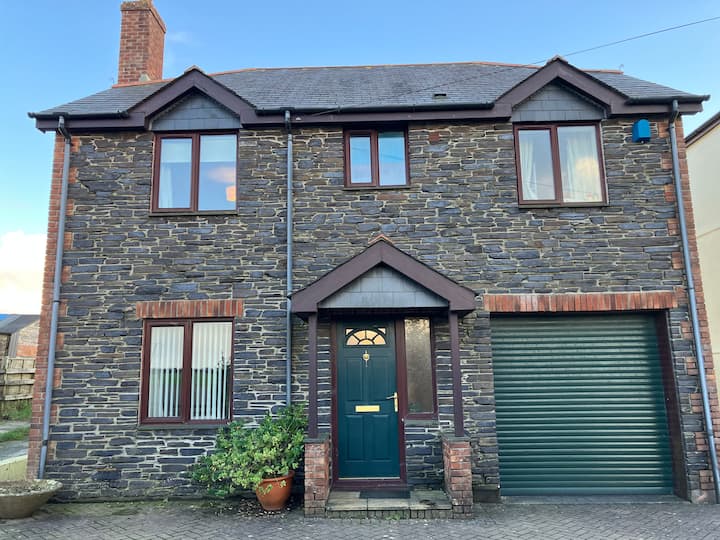 Light Filled Coastal Bolthole! - Cornouailles