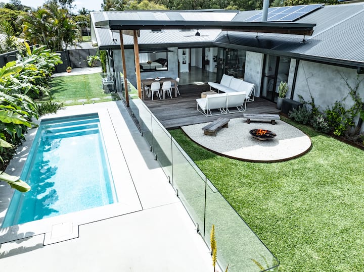 Sunrise Villa - Ewingsdale