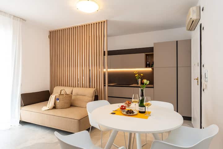 Bilo Sp12 Sanpaolo, Piazza Aurora, Adria Holiday - Jesolo