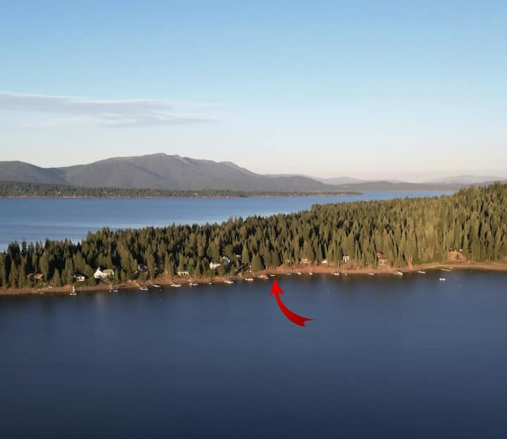 Lakefront Family Home W Private Boat Dock & Golf - Chester, CA