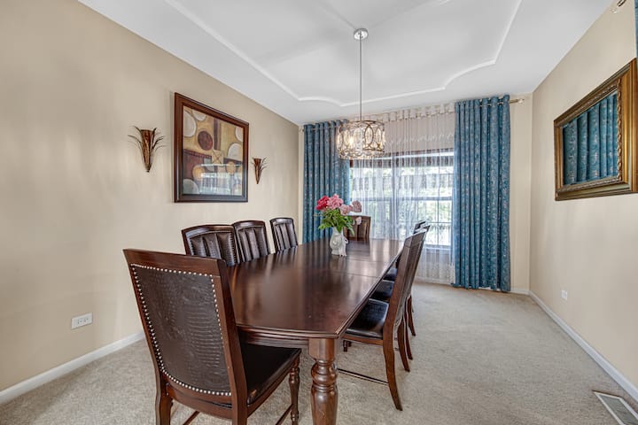 A Townhouse - Oswego, IL