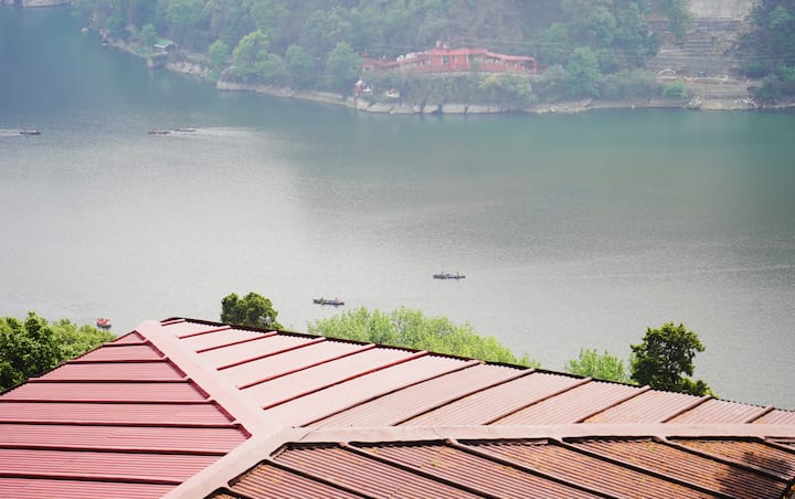 Lake Vista 2bhk Close To Mall Road | Mellow - Nainital
