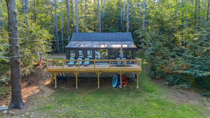 Cozy Lakefront Cabin Near Portland - Westbrook