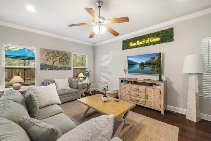 Walk To 30a, W/ Heated Community Pool & Game Room - Rosemary Beach, FL