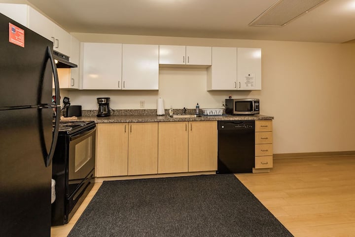 2 Bedroom Close To Su/esf/upstate J - Syracuse, NY