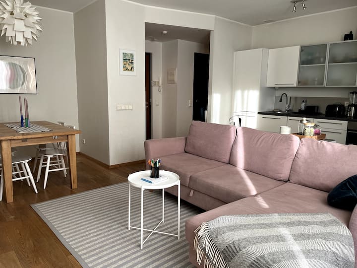 A Cozy 2-bedroom Apartment With A Parking Space - Tallinn