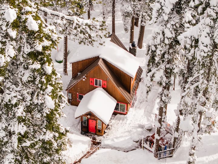 Walk To Beach, Dogs Ok,  Hot Tub -Salty Bear Cabin - Tahoe City, CA