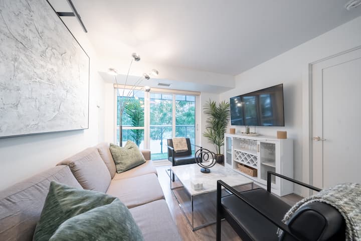 Luxury Downtown Condo For 6 (Cn Tower View) - Toronto
