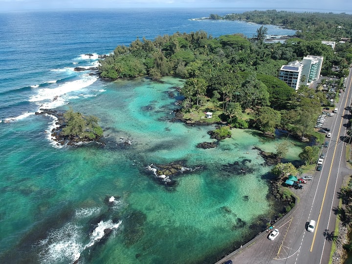 Oceanfront Mauna Loa Shores #508 Beach Park & Pool - Hilo, HI
