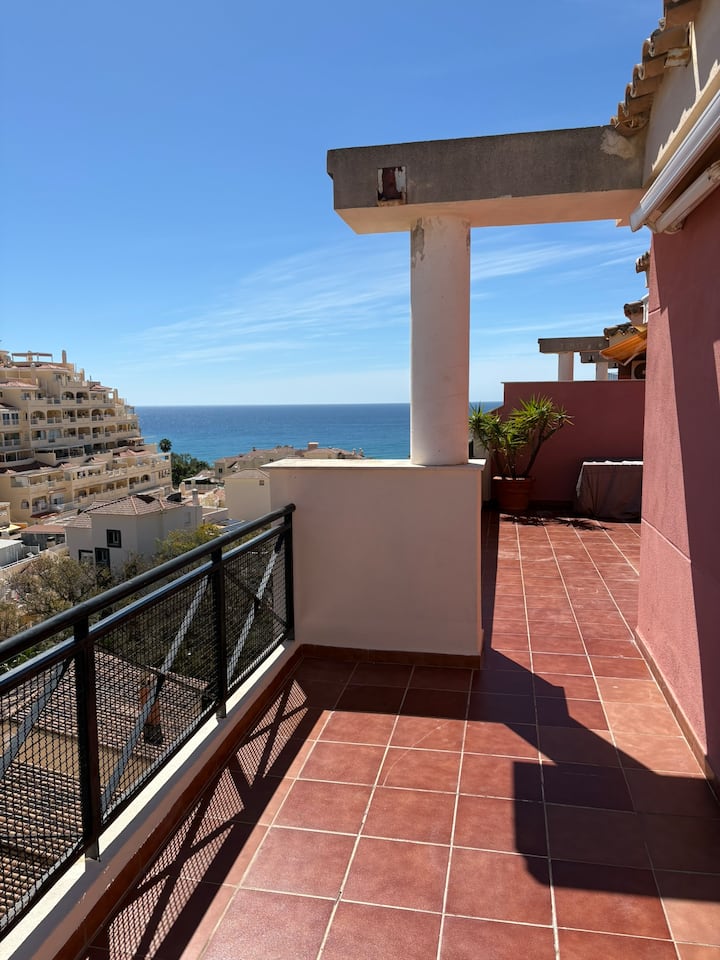 Penthouse 145 M2 With Large Terrace And Sea Views - Benalmádena