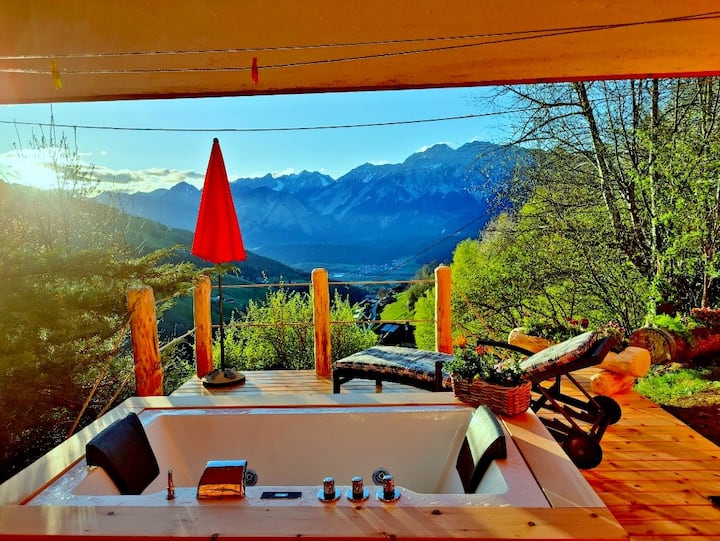 Karwendelblick: Ruhe & Natur - Wattens