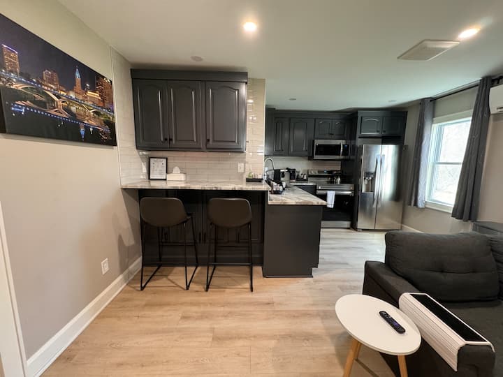 Cottage In The Wood - Columbus, OH