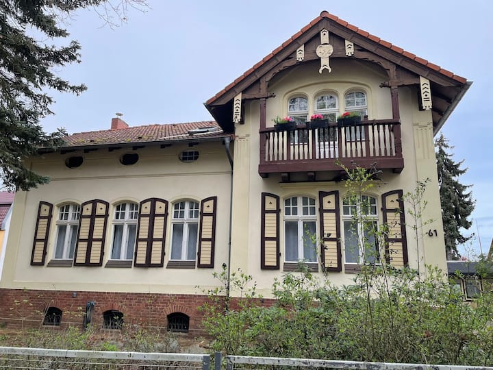 Potsdam Heritage Apartment No. 2 - Ketzin