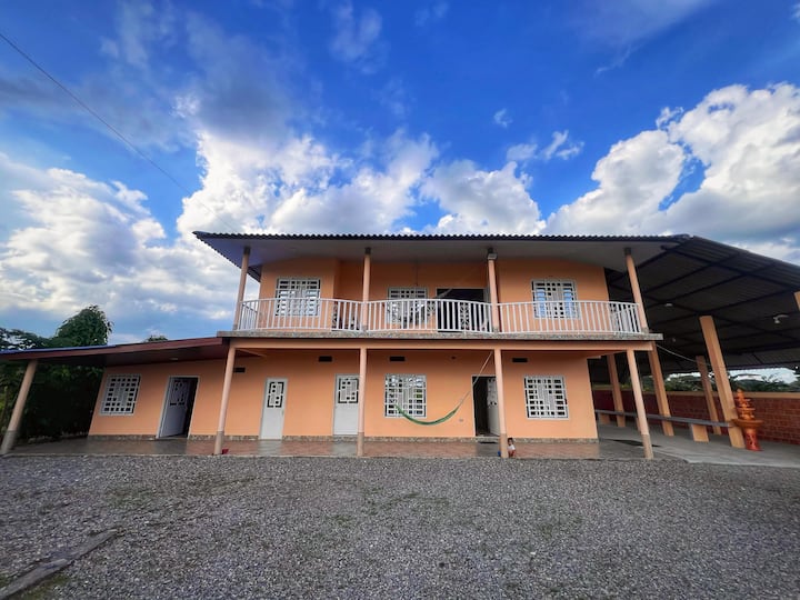 Cómoda Finca Disponible En Guamal Meta - Guamal