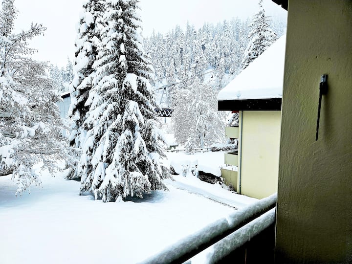 Direkt An Der Gondel Laax (4 Pers) - Tenna