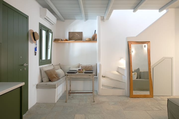 Mirabella Parikia Maisonette-walk To Port & Beach - Paros
