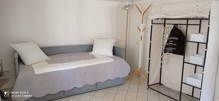 Chambre Dans Une Maison - Gif-sur-Yvette