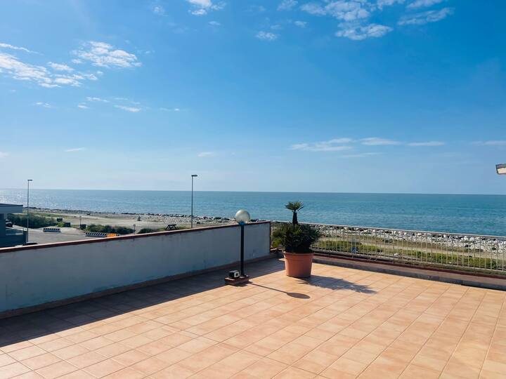 Appartamento Sul Mare - Marina di Massa