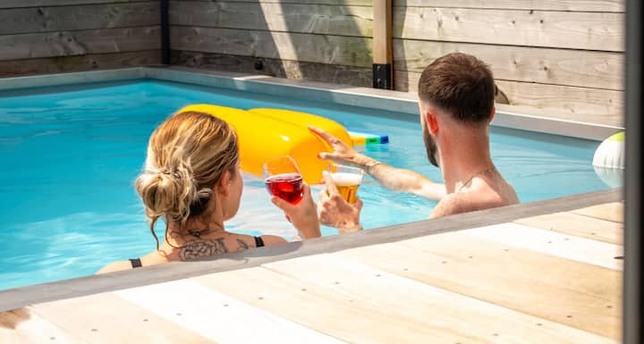 Piscine Chauffée à 30° Et Jacuzzi à 38° - Guichen