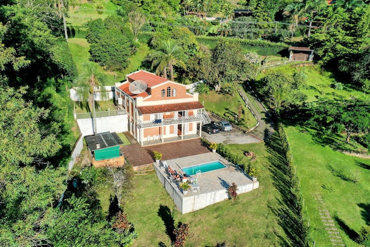 Nature Retreat (3250m2), Near The Center - Serra Negra