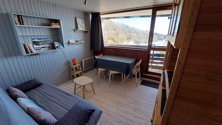 Appartement Tour De La Biche Et Parking Privé - Super-Besse