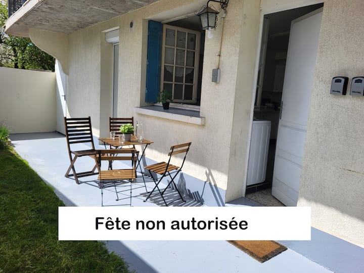 K2 Appartement Rez De Jardin : 6 Lits Avec Parking - Maurepas