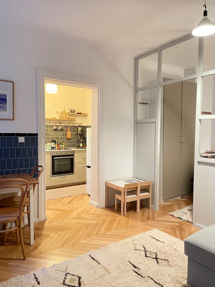 Hidden French Boutique - Berlin