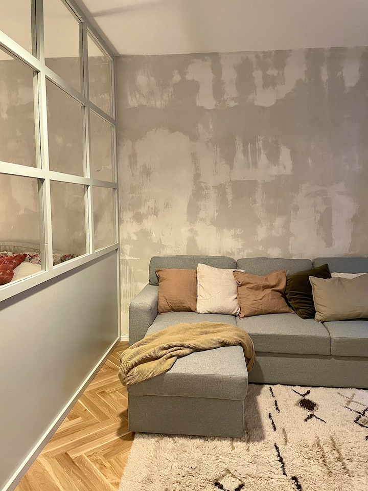 Cozy French-style Hideaway In Central Berlin - Berlin