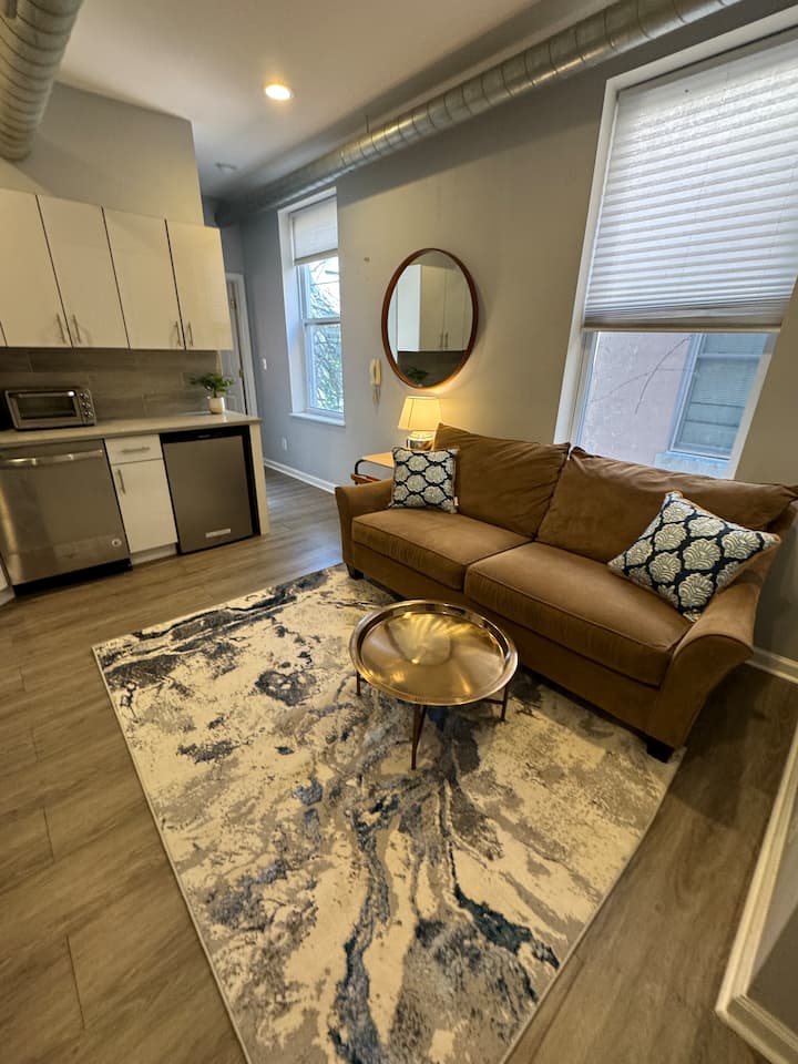 Simple Quiet & Stylish 1 Bedroom With Washer/dryer - Philadelphia, PA