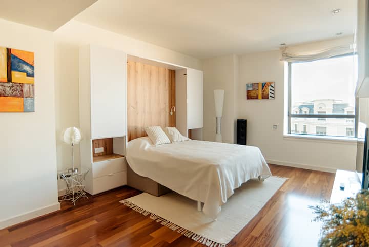 Luxurious 7th Floor | Passeig De Gràcia Views - Barcelona
