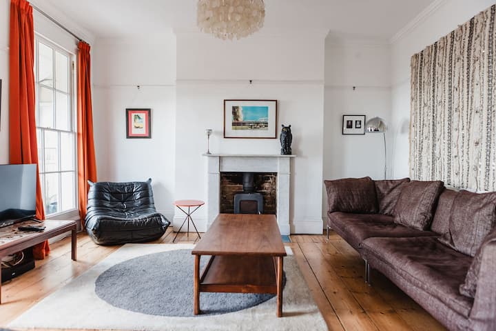 Beautiful Beachfront Townhouse - Saint Leonards