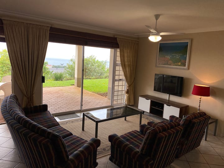 Malibu Self Catering Apartment - Dolphin Coast