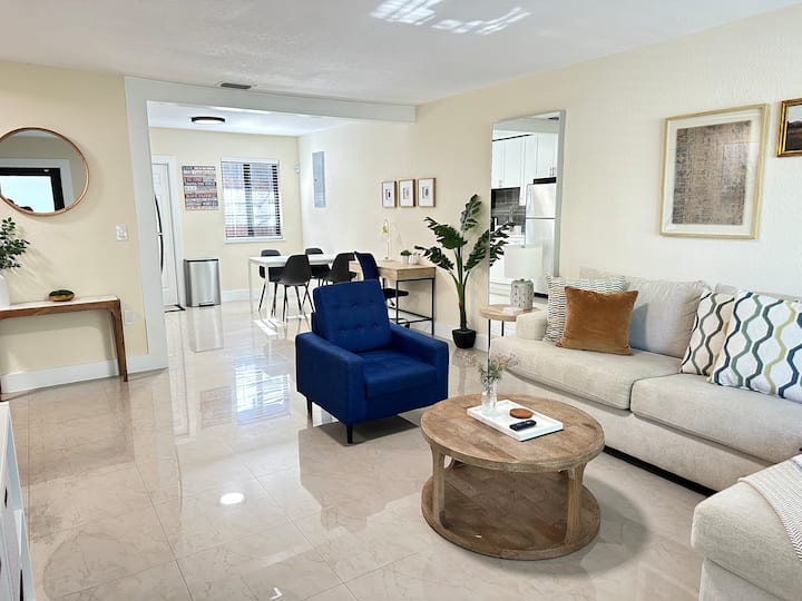 Miami Design District/ Wynwood Townhome 296 - Miami