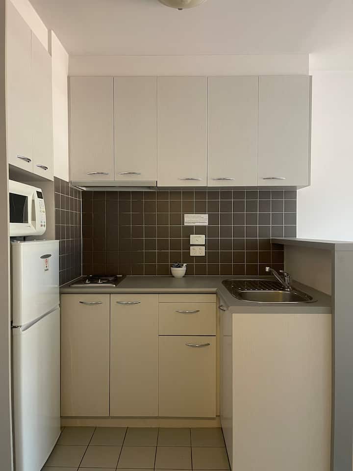 Cosy Cbd Studio | King + Single Bed | Prime Spot - Melbourne