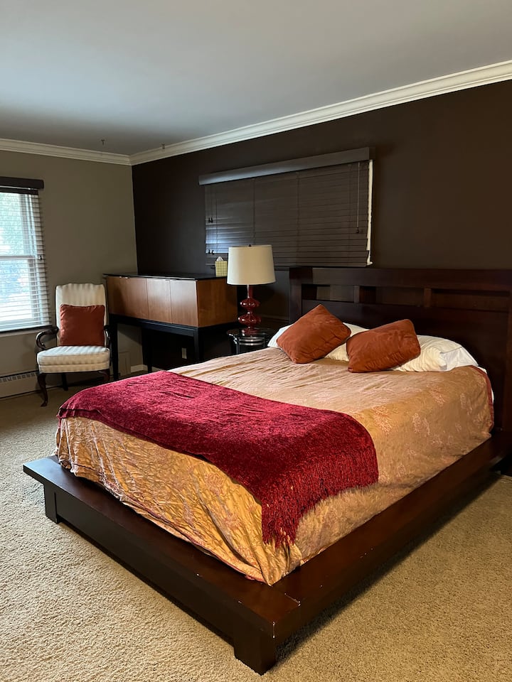Private Br And Ba In Lakeside Neighborhood Br4 - Madison, WI