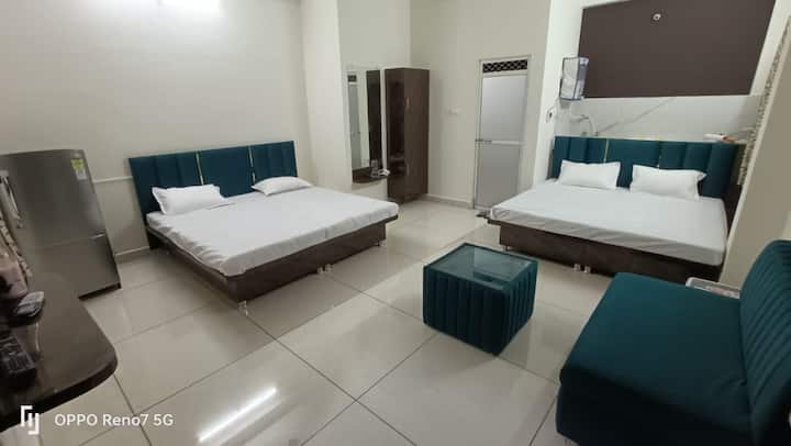 Shivay Home Stay - Ujjain
