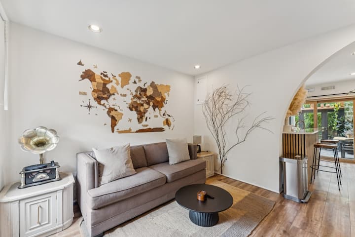 Entire Rowhouse In Capitol Hill + Free Parking - Capitol Hill, DC